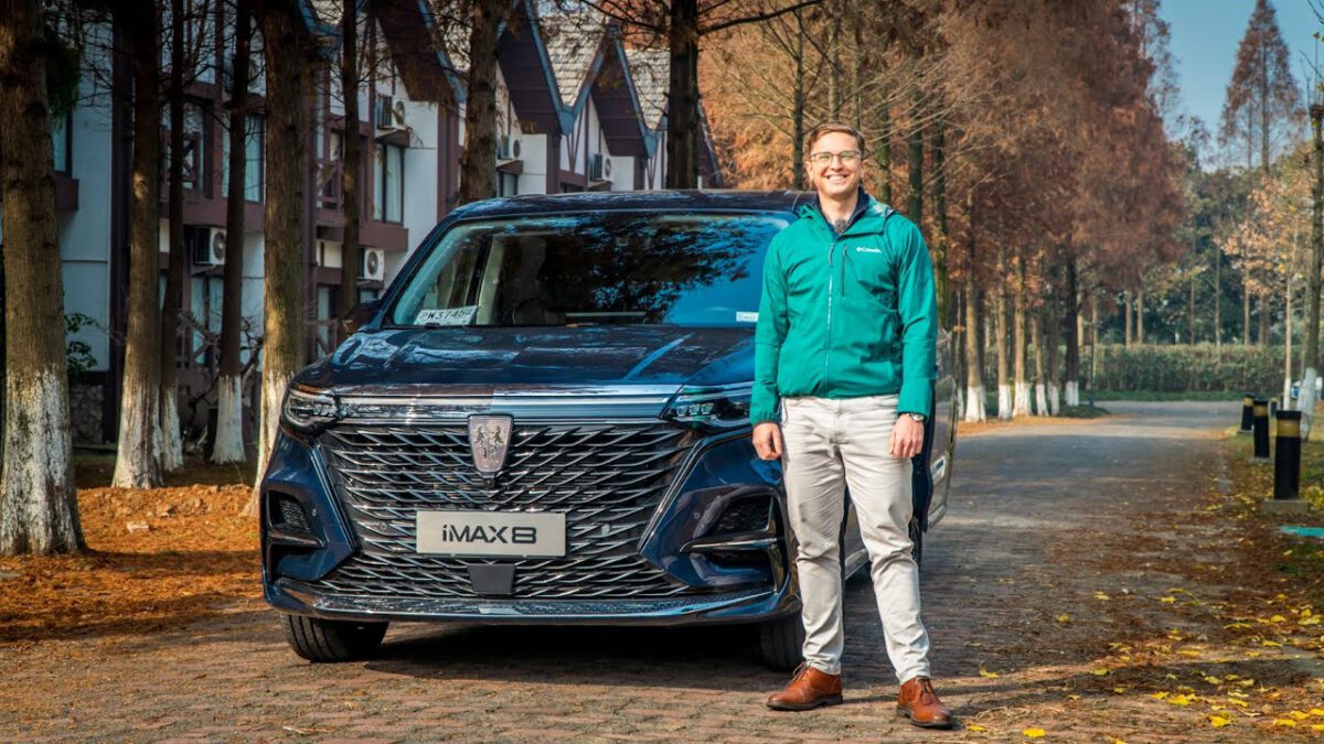 The Roewe iMAX8 is a Big MPV – WAUTOM 中国汽车